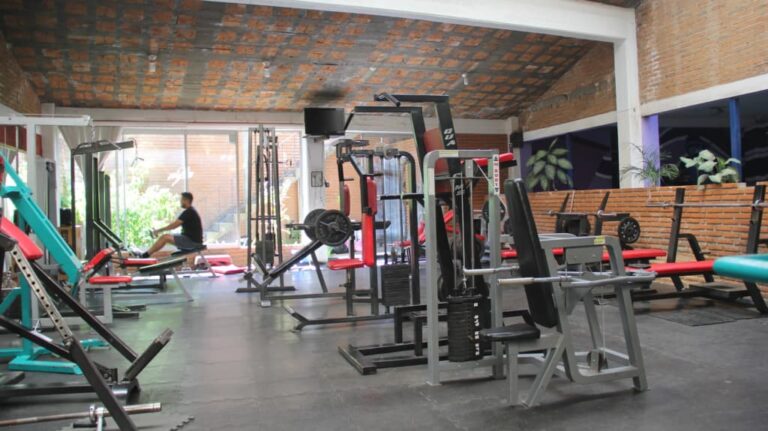 Gimnasios en Durango: Con alberca, regaderas y 24 horas cerca de mí ...